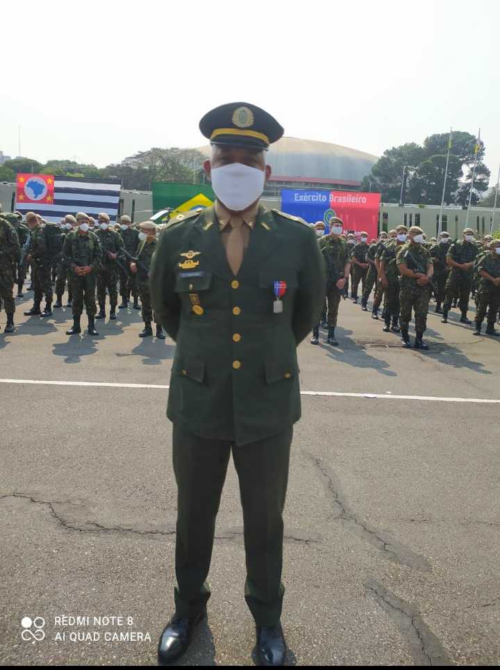 MEDALHA “ SARGENTO MAX WOLFF FILHO”: comandante do Tiro de Guerra de ...